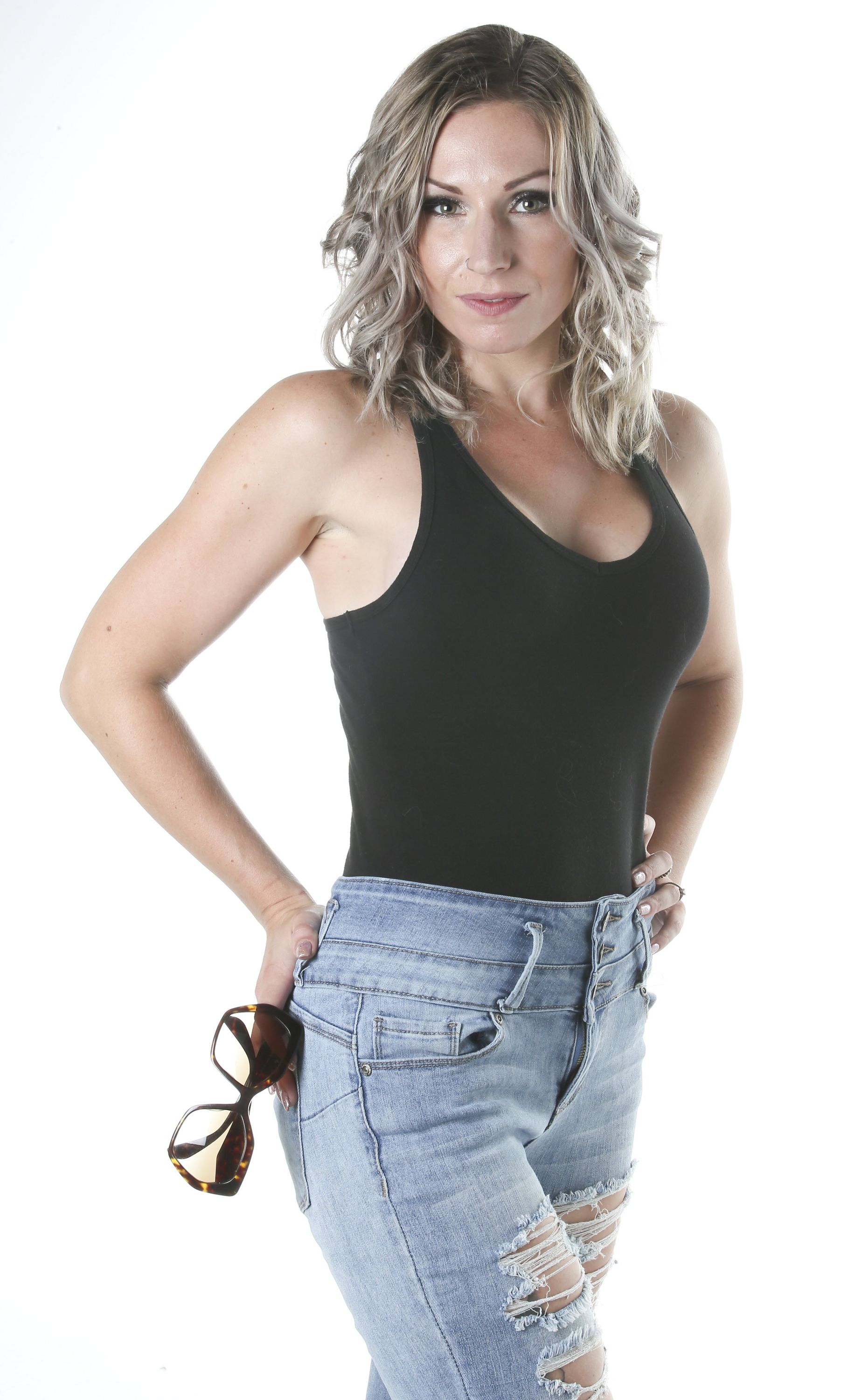 SUNshine Girl Alicia | Toronto Sun