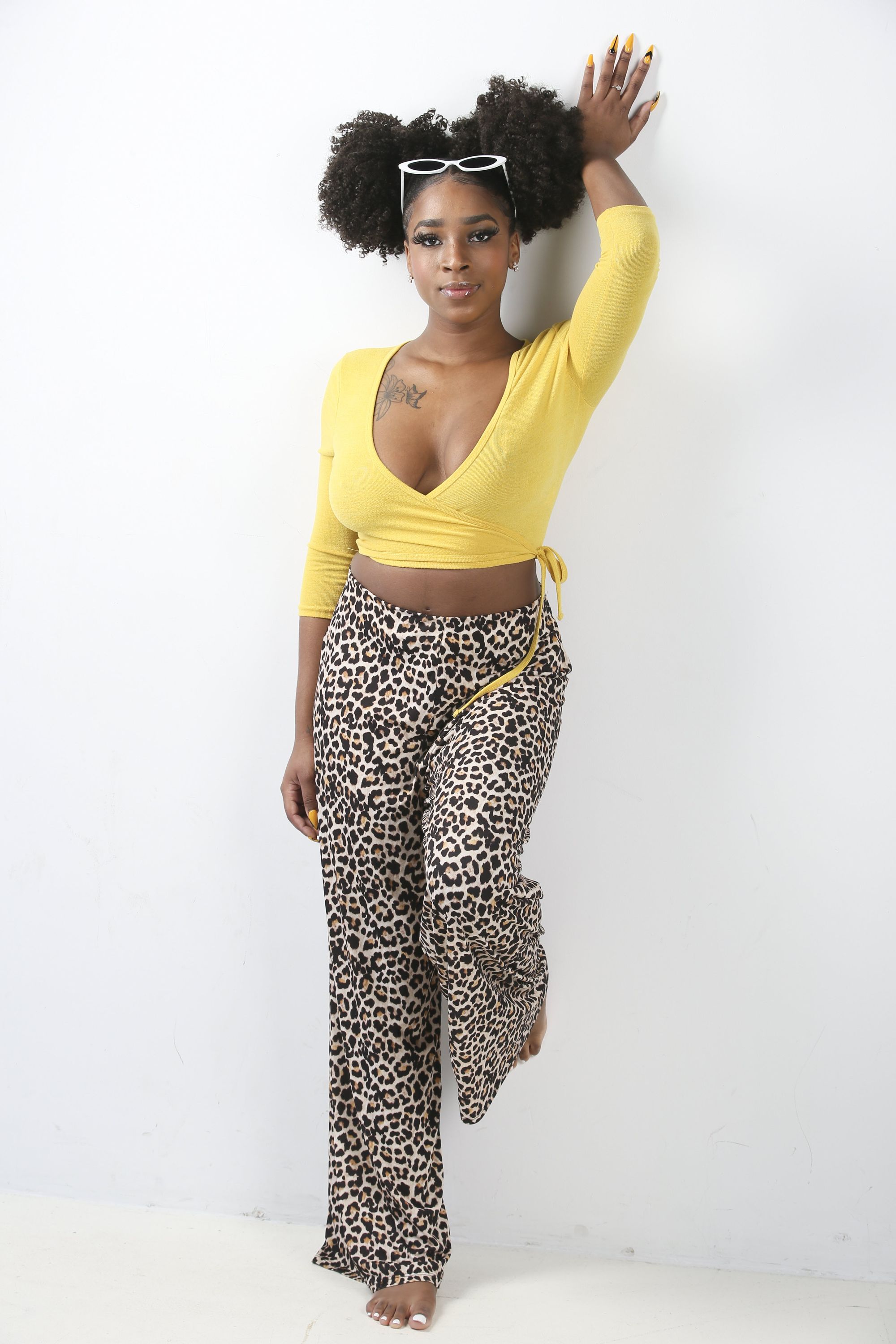 SUNshine Girl Johnna | Toronto Sun