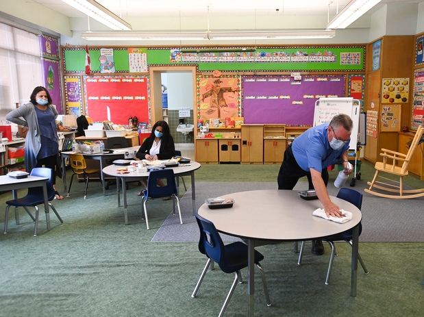 Ontario students head back to school but will it be a 'normal' year ...