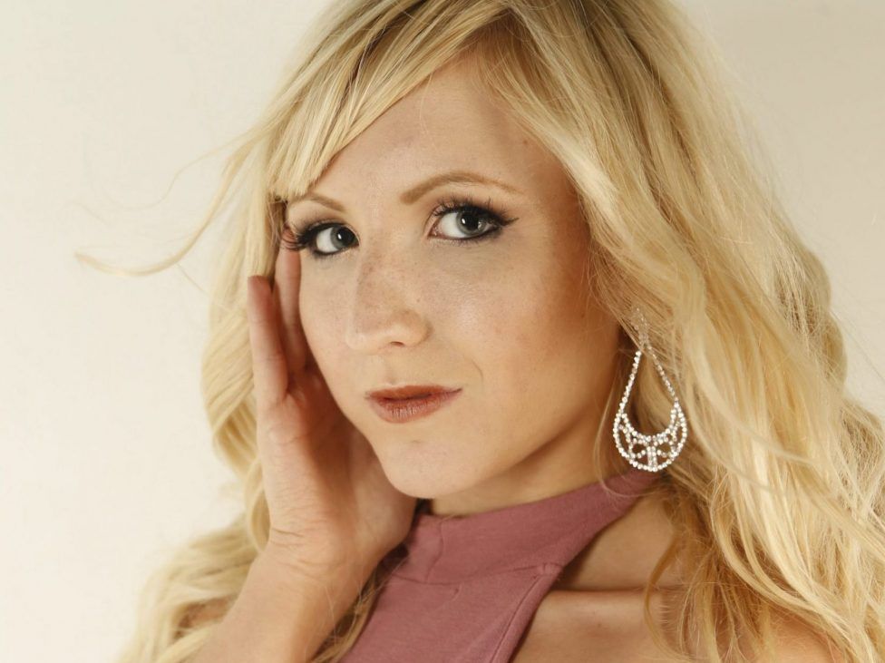 SUNshine Girl Nevada | Toronto Sun