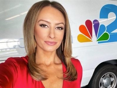 Reporter covering Hurricane Ian defends putting condom on her mic ...