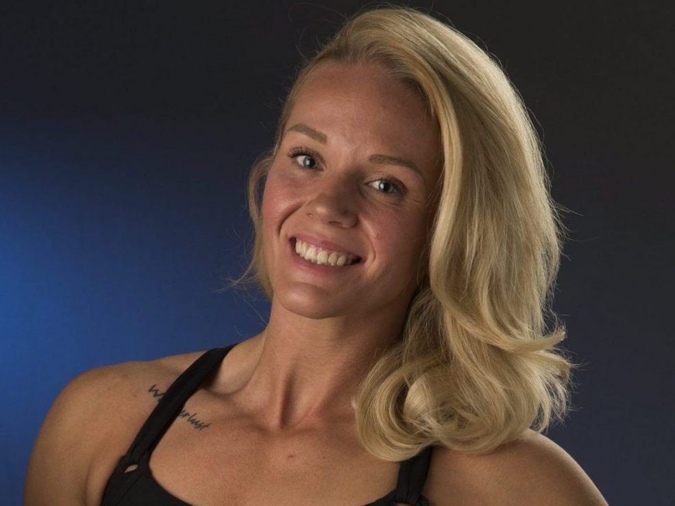 SUNshine Girl Sara | Toronto Sun