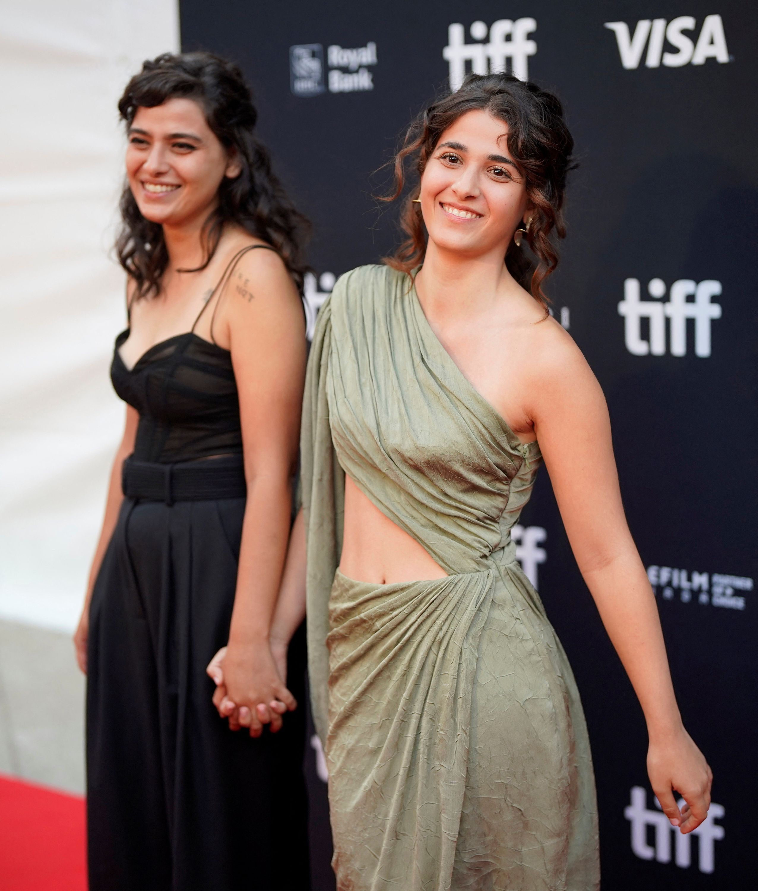 PHOTOS: TIFF Red Carpet Day 1 | Toronto Sun