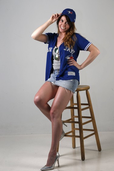 SUNshine Girl Tanice | Toronto Sun