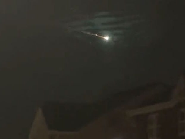 Meteor streaking across U.K. reported by hundreds of eyewitnesses ...