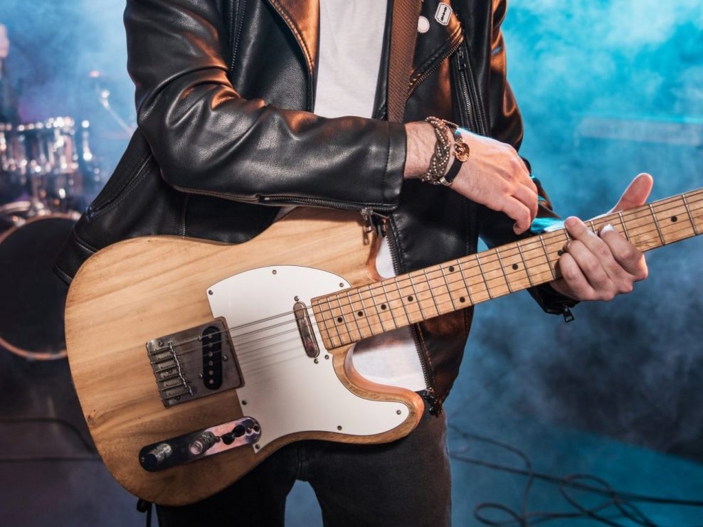 ASK AMY: Rock star retirement has pyrotechnic potential | Toronto Sun