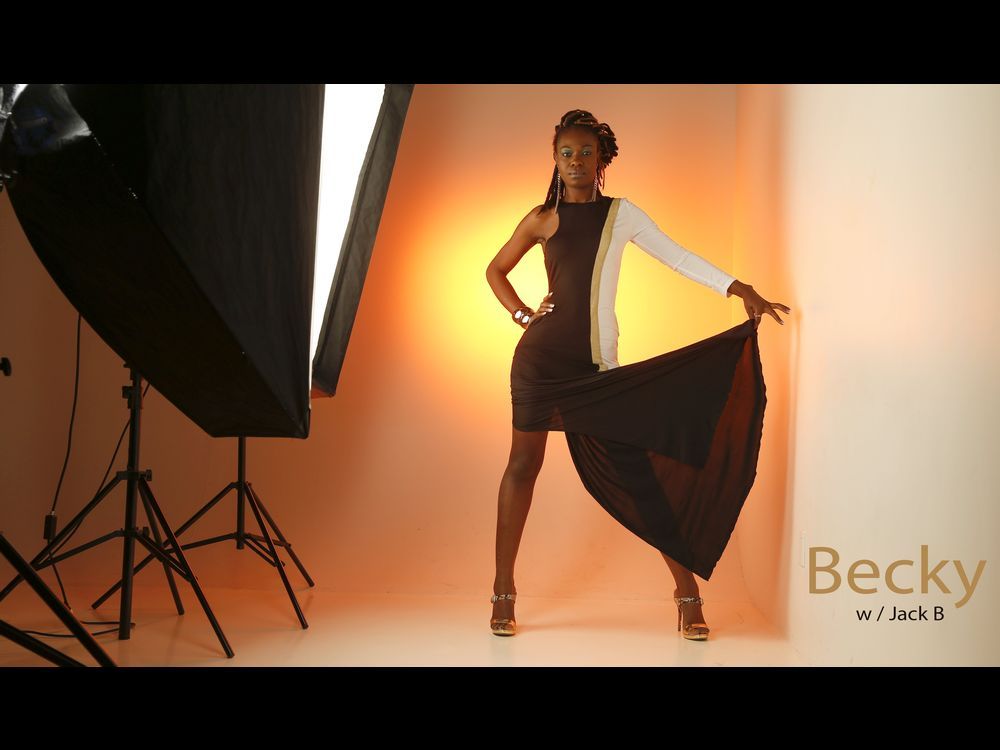 SUNshine Girl Becky | Toronto Sun