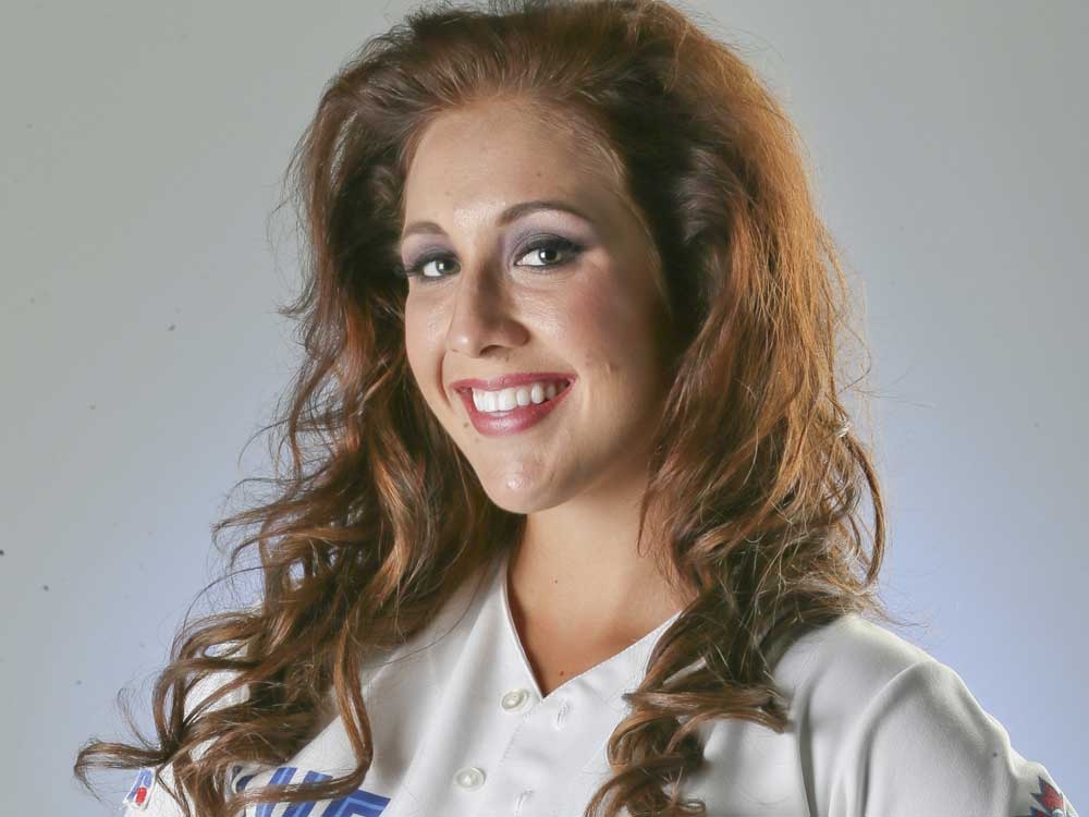 SUNshine Girl Stephanie | Toronto Sun