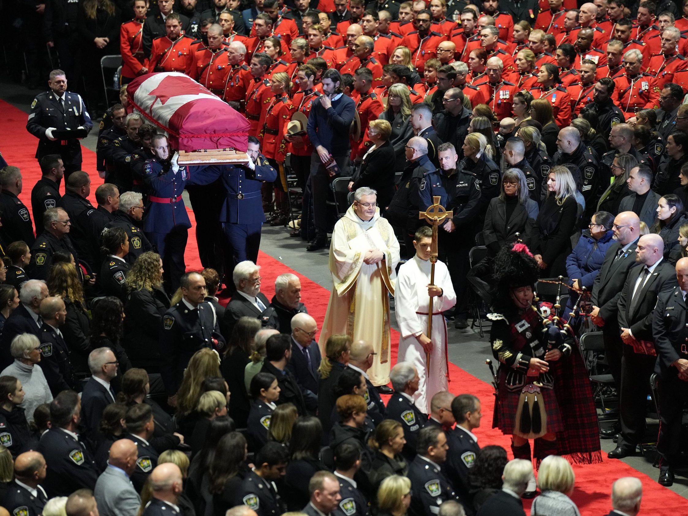 Two slain South Simcoe Police officers remembered at joint funeral ...