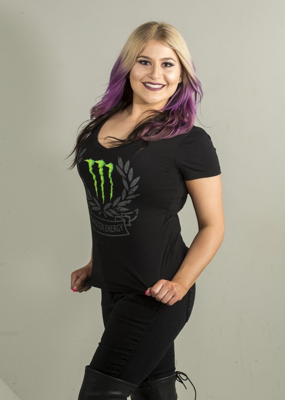 SUNshine Girl Desiree | Toronto Sun