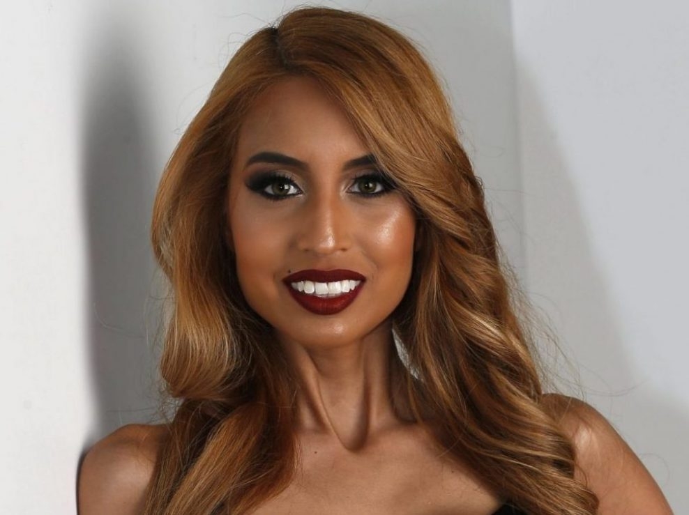 SUNshine Girl Stephanie | Toronto Sun