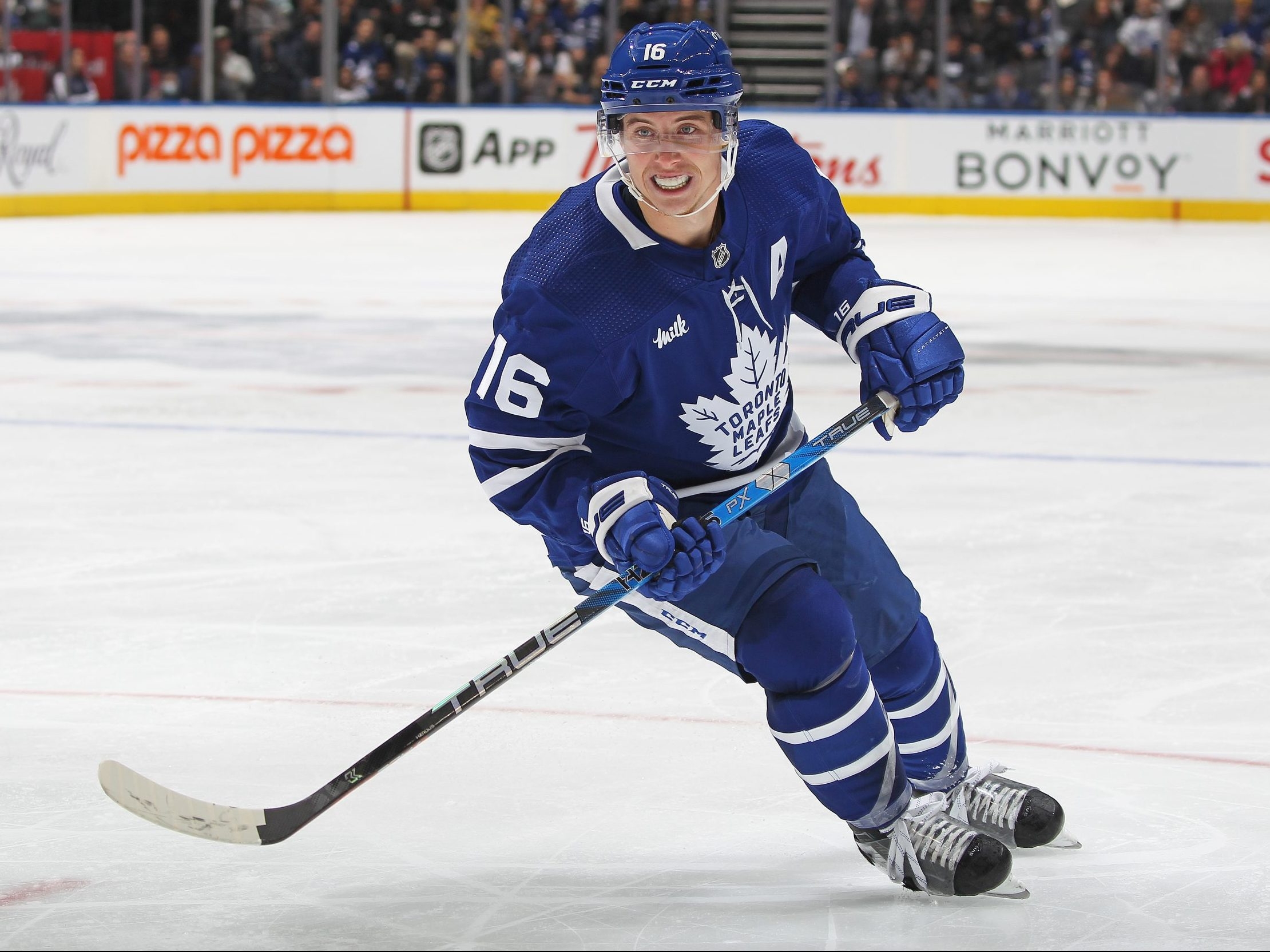 Maple Leafs' Mitch Marner barking up a fitting tribute | Toronto Sun