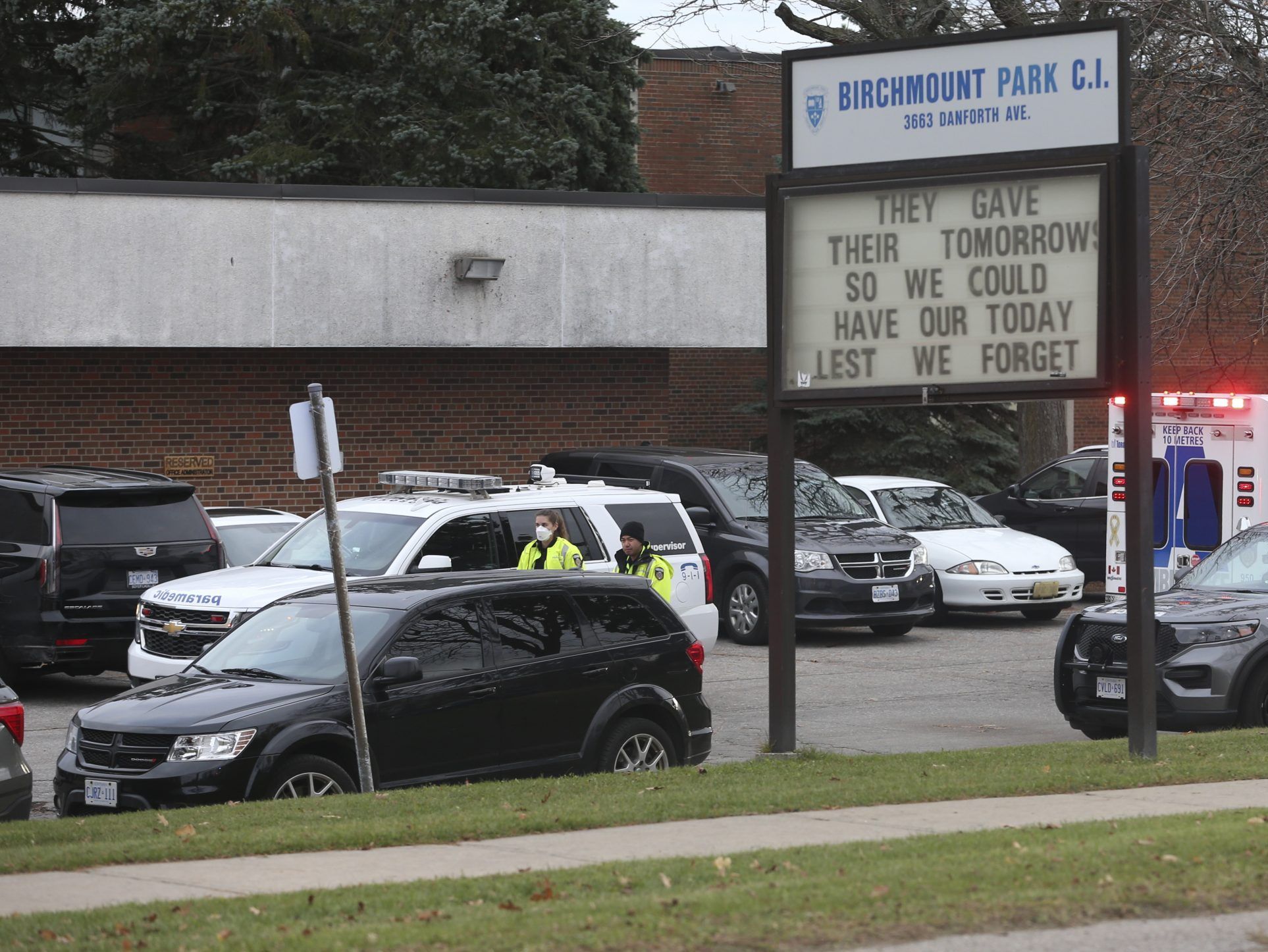 Birchmount Park CI put on lockdown for second time this week | Toronto Sun