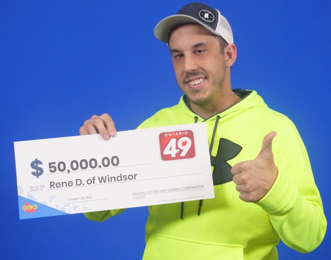 Windsor teacher wins $50,000 ONTARIO 49 prize | Toronto Sun