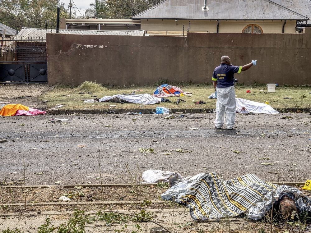South Africa counts damage, death by tanker truck explosion | Toronto Sun