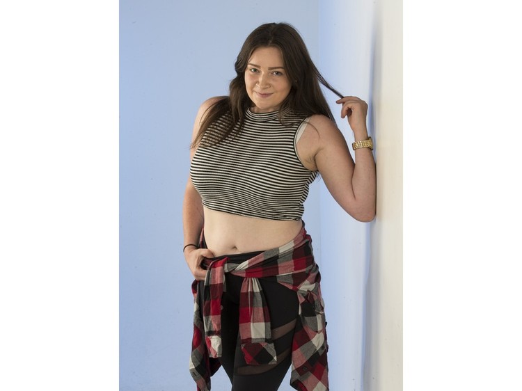 Sunshine Girl Courtney Toronto Sun