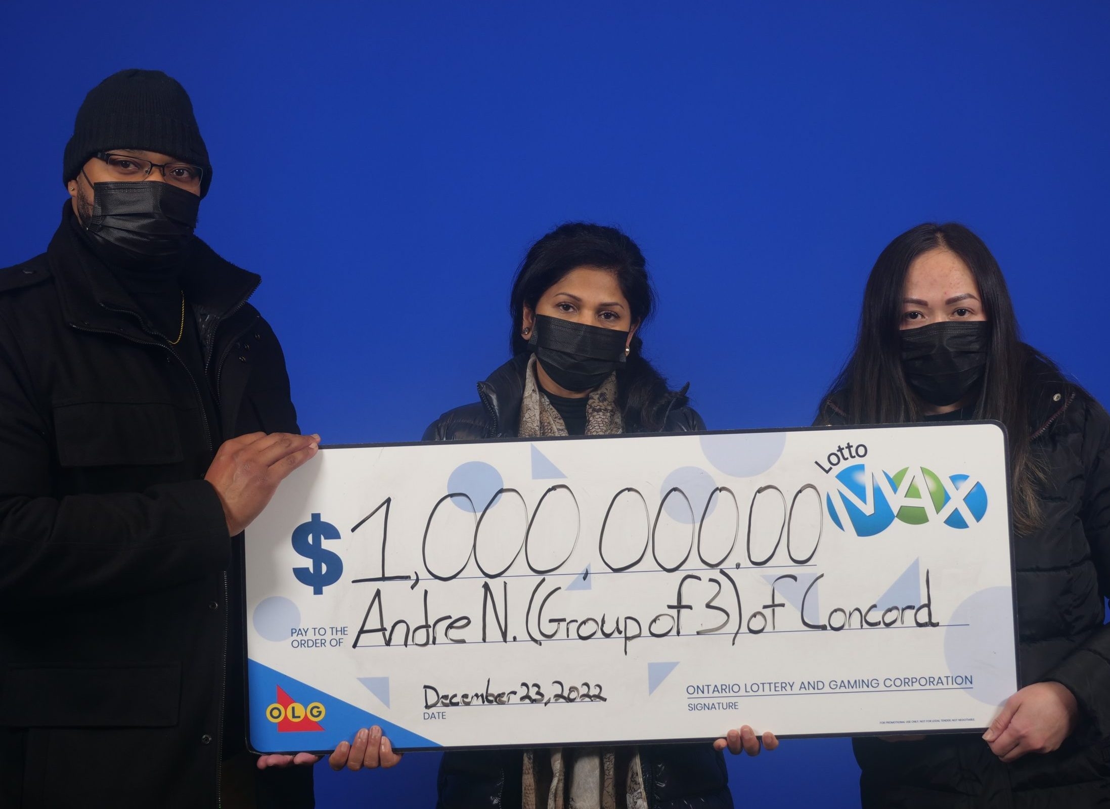Three GTA Costco workers split $1M lotto win | Toronto Sun