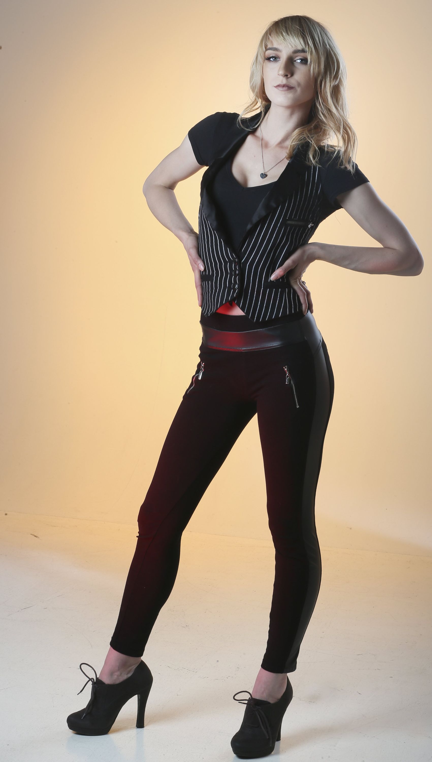 SUNshine Girl Miranda | Toronto Sun