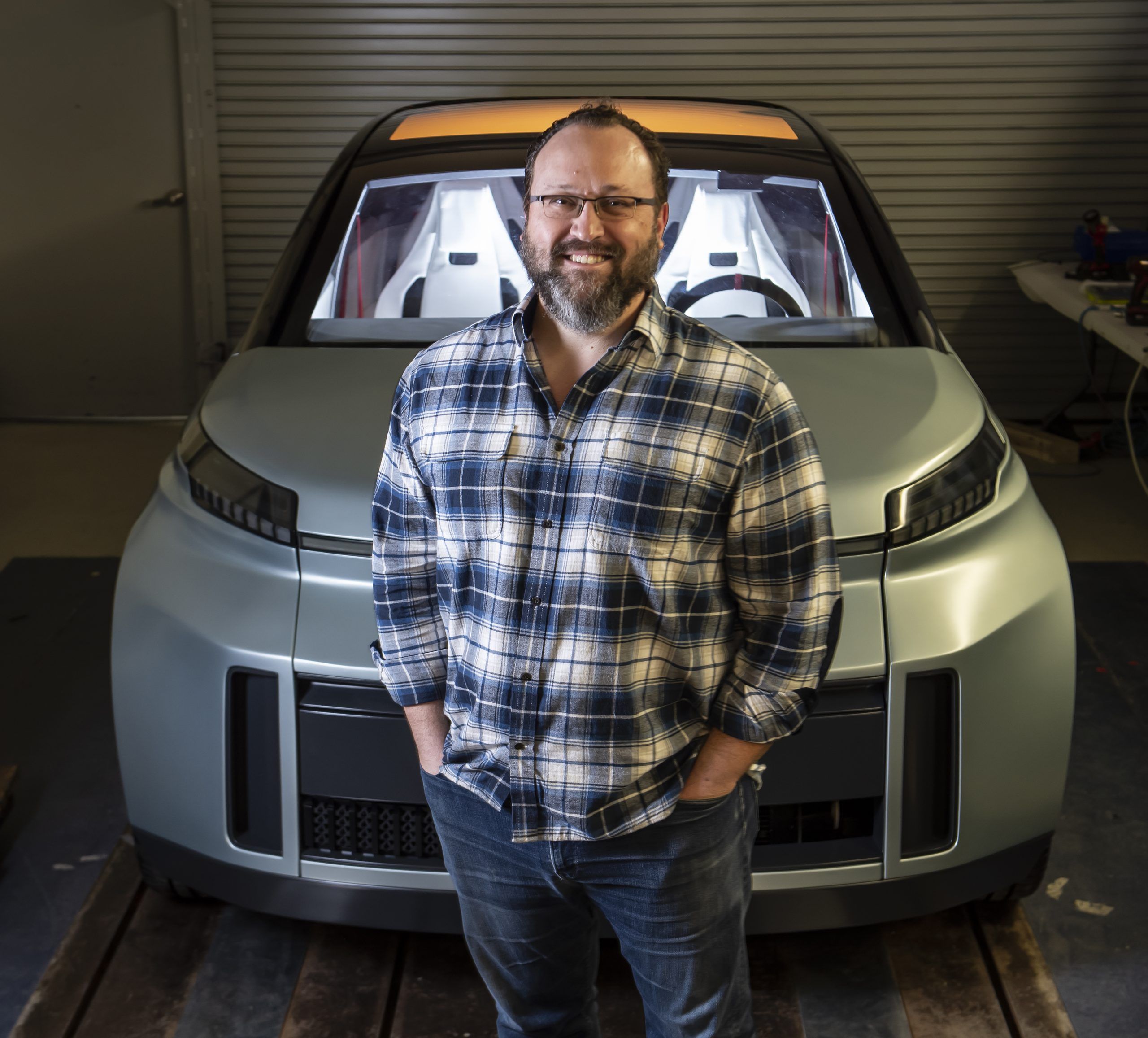 All-Canadian electric car gets global reveal at Vegas tech show ...