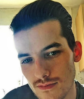 Giggling BDSM killer Shaye Groves obsessed with horror doll Chucky ...