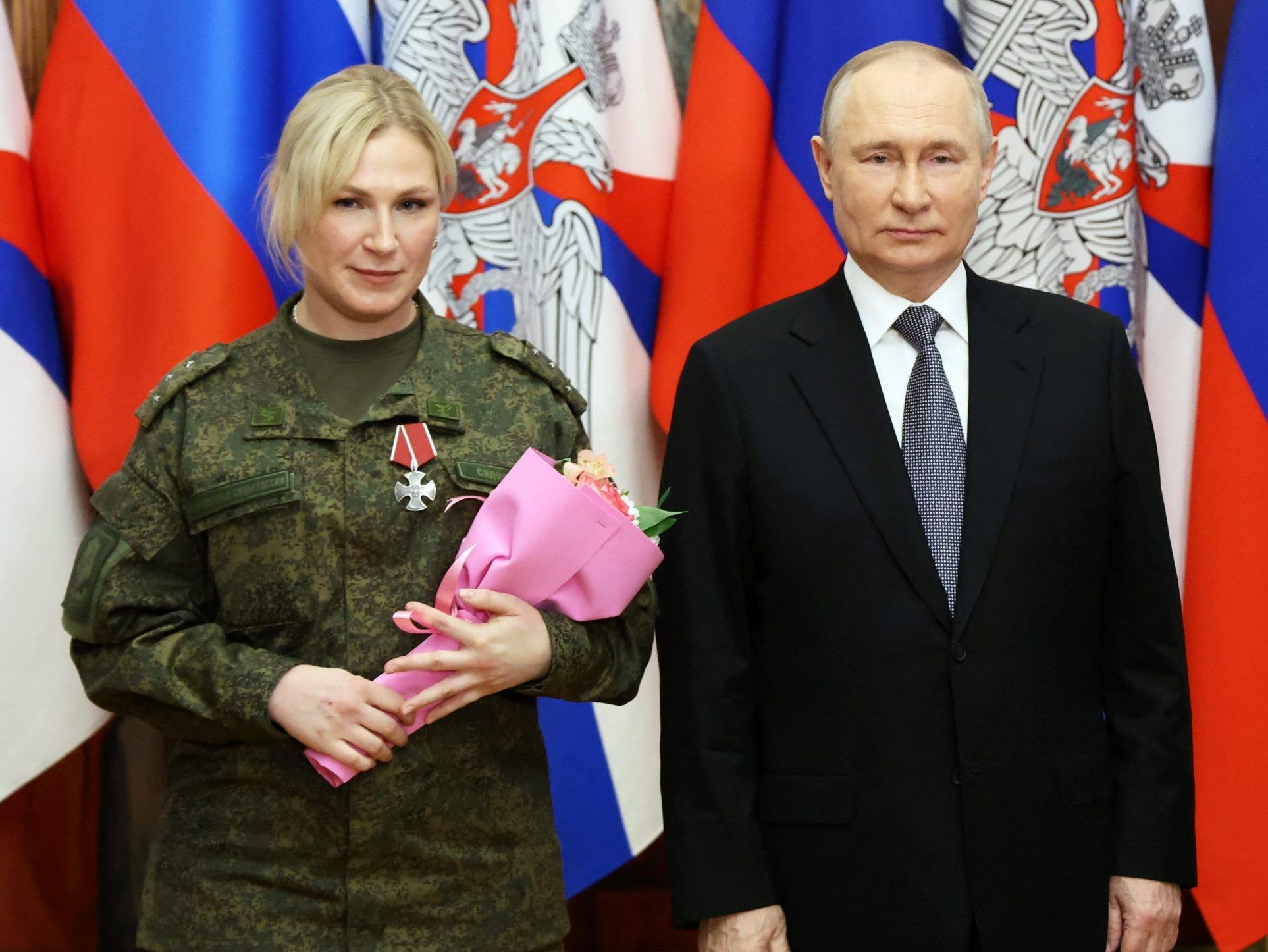 Is mystery blond Russian prez Putin's new gal pal? | Toronto Sun