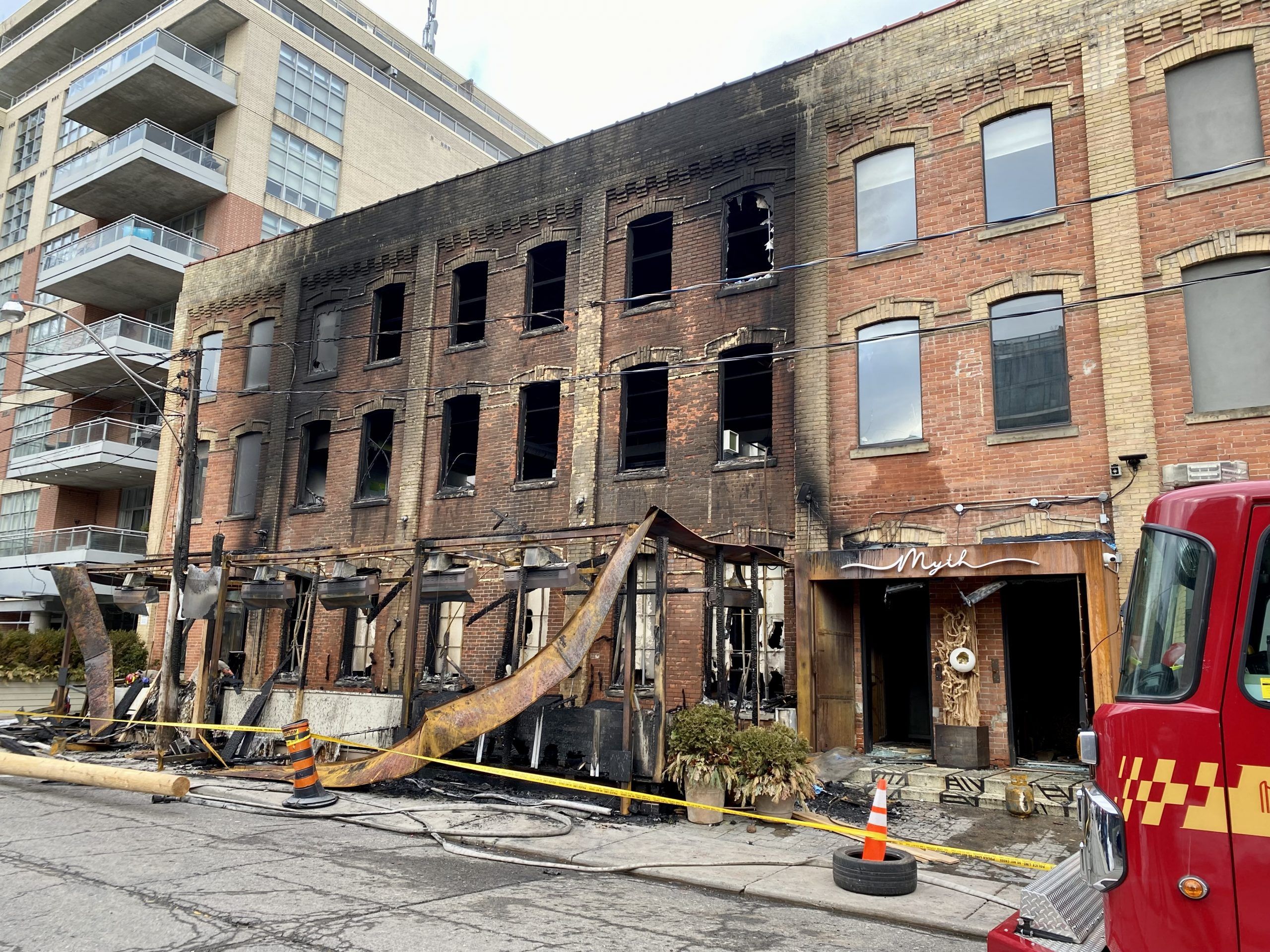 Fire at downtown Toronto restaurant 'suspicious': Cops | Toronto Sun