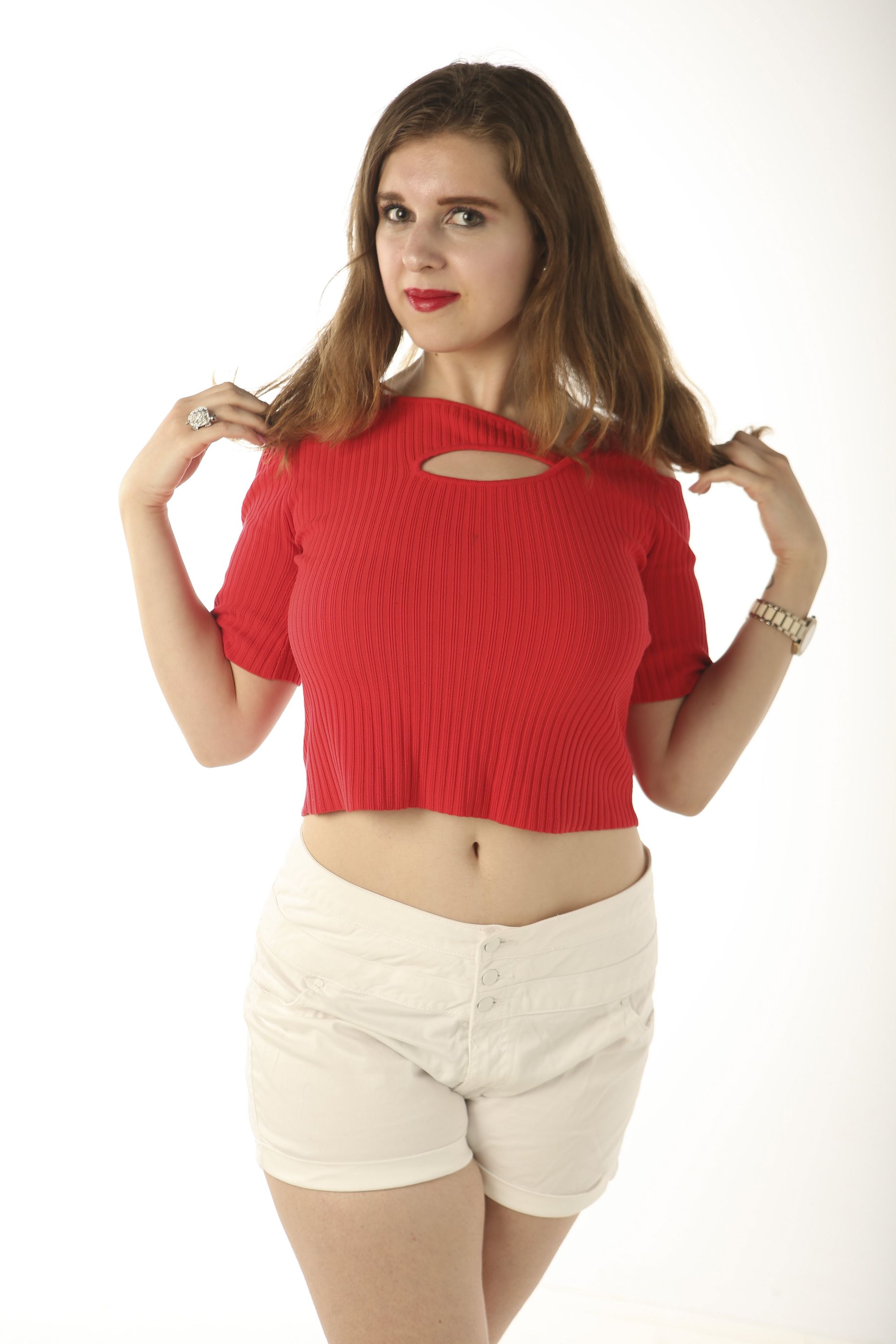 SUNshine Girl Lisa | Toronto Sun