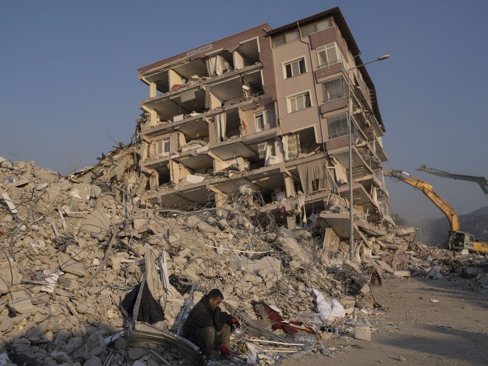 Turkish excavators search in rubble where Canadian woman last heard ...
