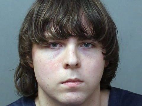 Man, 31, faces nearly 100 charges in child luring investigation ...