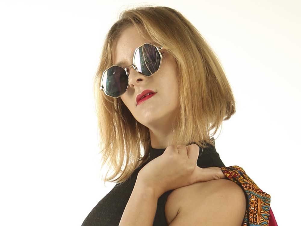 SUNshine Girl Freda | Toronto Sun