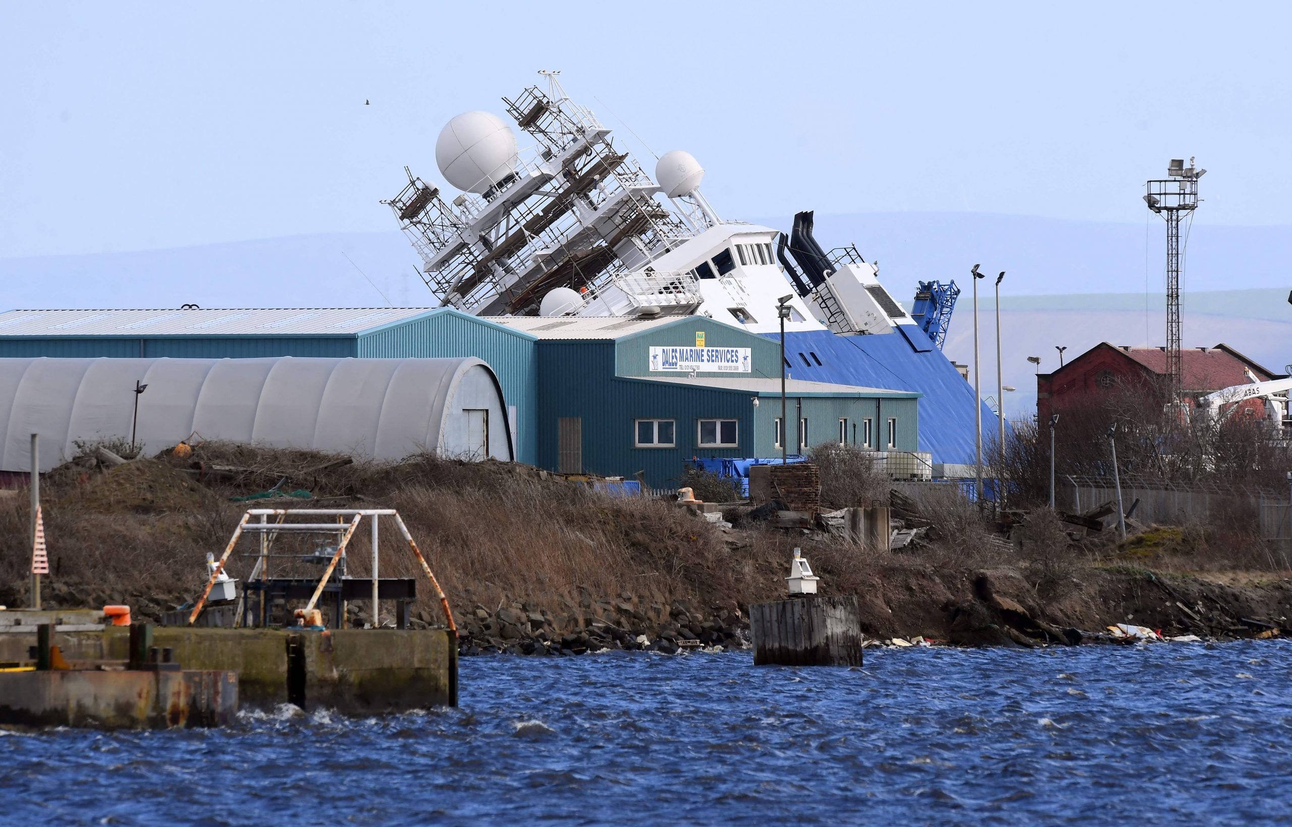 Ship dislodges, tips over in Scotland dry dock; 25 injured | Toronto Sun