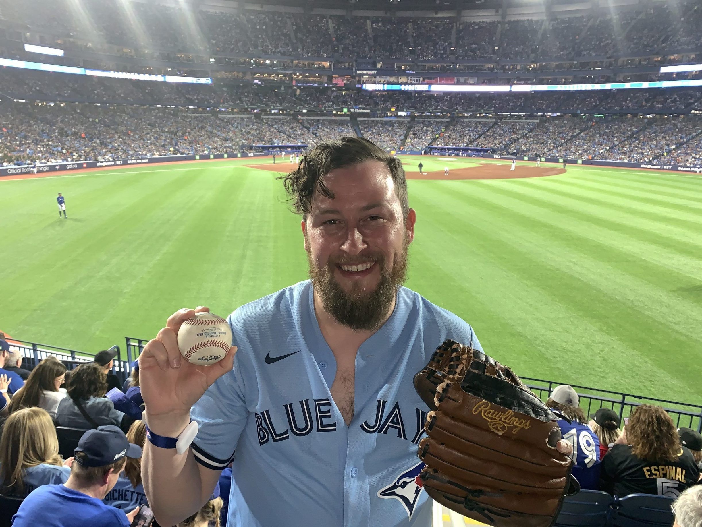 WARMINGTON: Blue Jays hit home run with stadium renovations | Toronto Sun