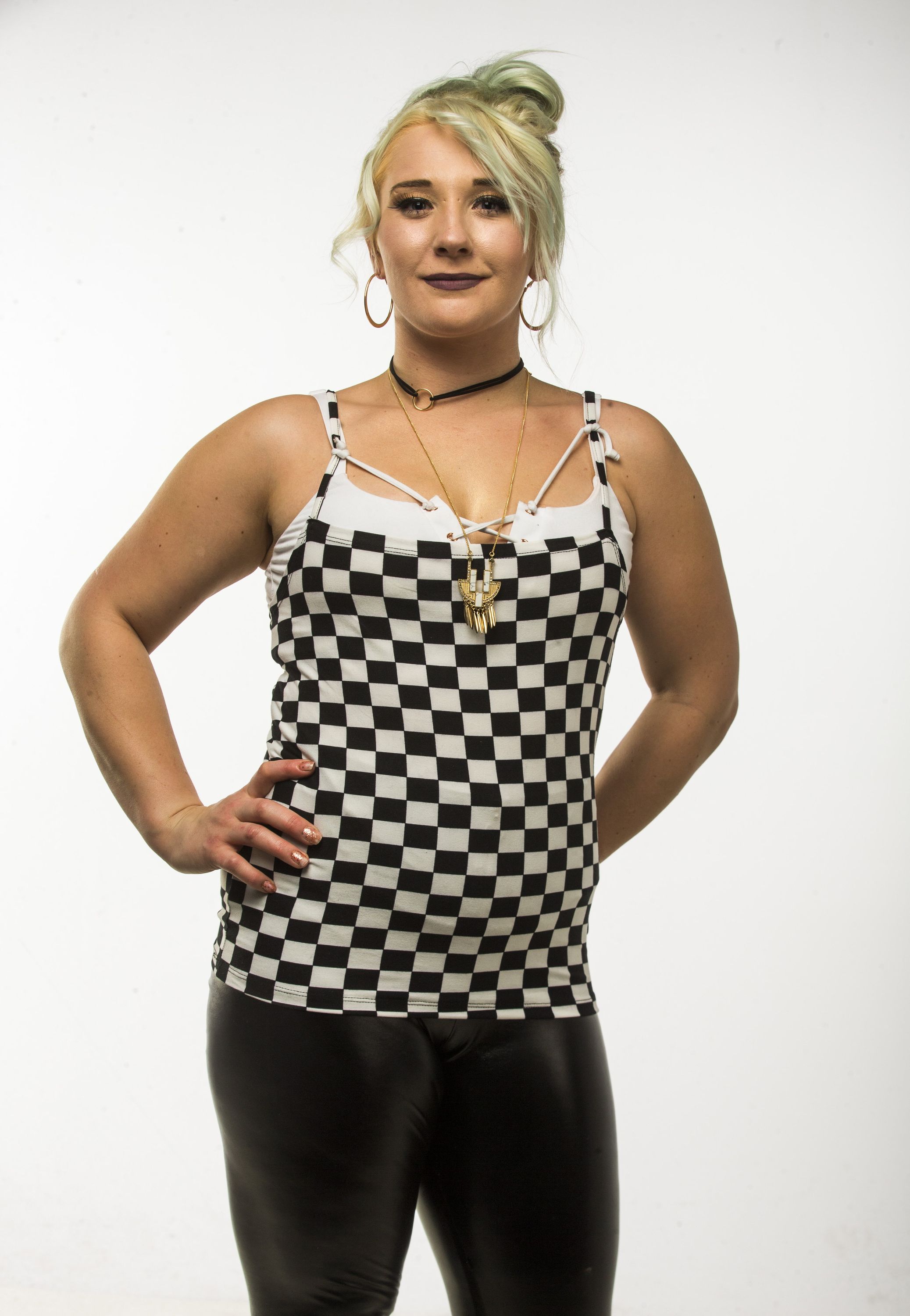 SUNshine Girl Jacqueline | Toronto Sun