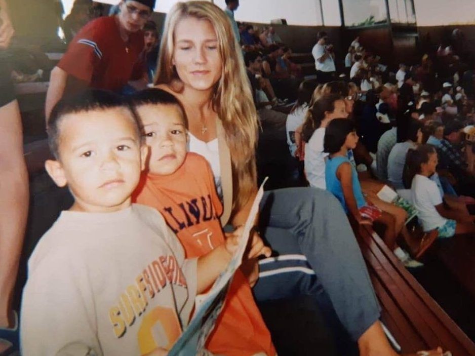 NFL Draft calls await for Canadian twins Sydney and Chase Brown ...