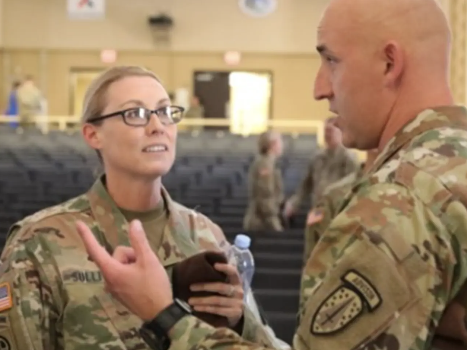 Female U S Army Colonel Accused Of Sexual Assaulting Soldiers Report