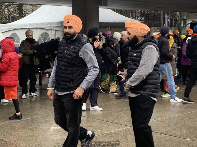 Thousands take part in Toronto's Khalsa Day celebration | Toronto Sun