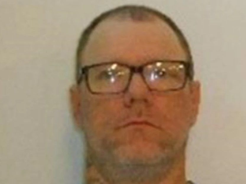 Escaped killer Joshua Kohl and pals beat Burlington man to death ...