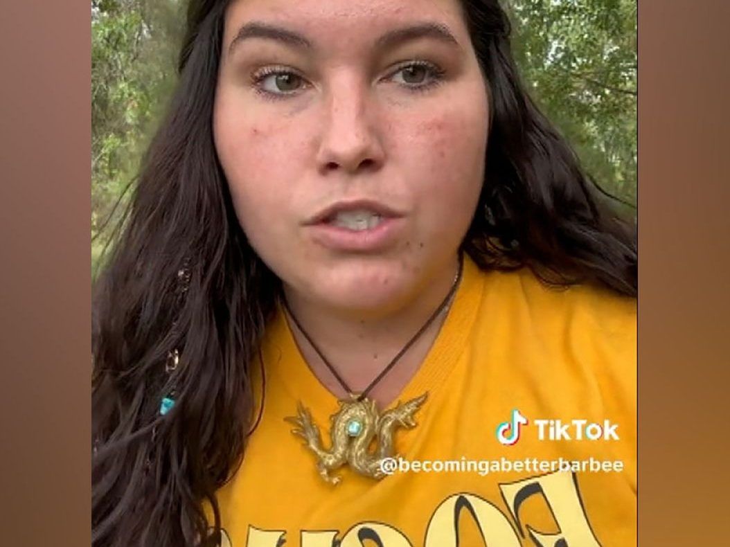 Florida teacher defends screening Disney movie with gay character ...