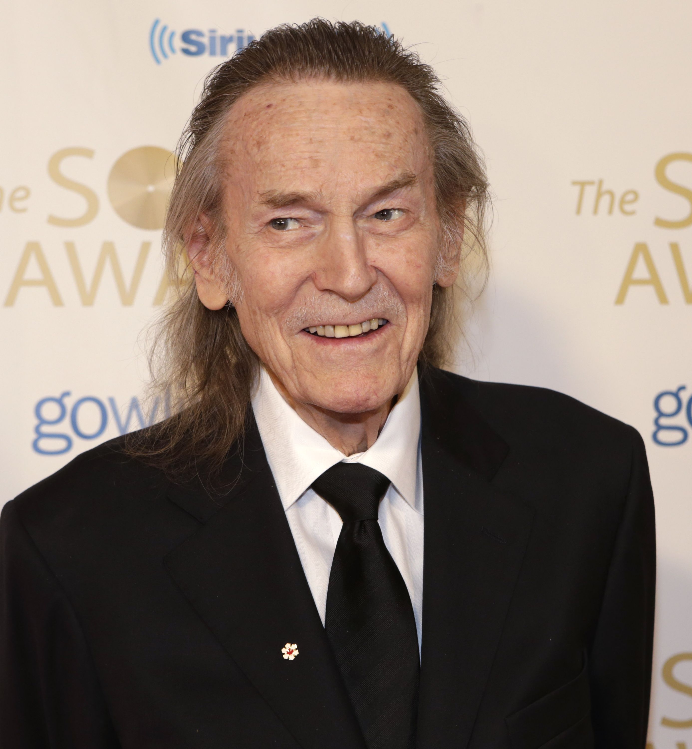 Canadian legend Gordon Lightfoot dead at age 84 | Toronto Sun
