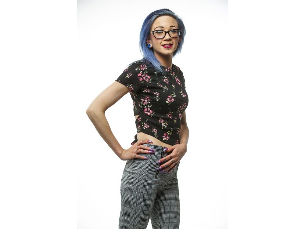 SUNshine Girl Emily | Toronto Sun