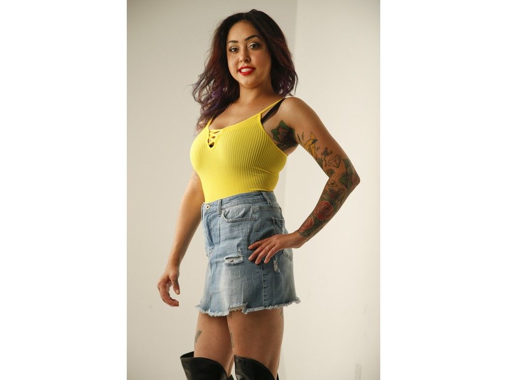 SUNshine Girl Sandiee | Toronto Sun