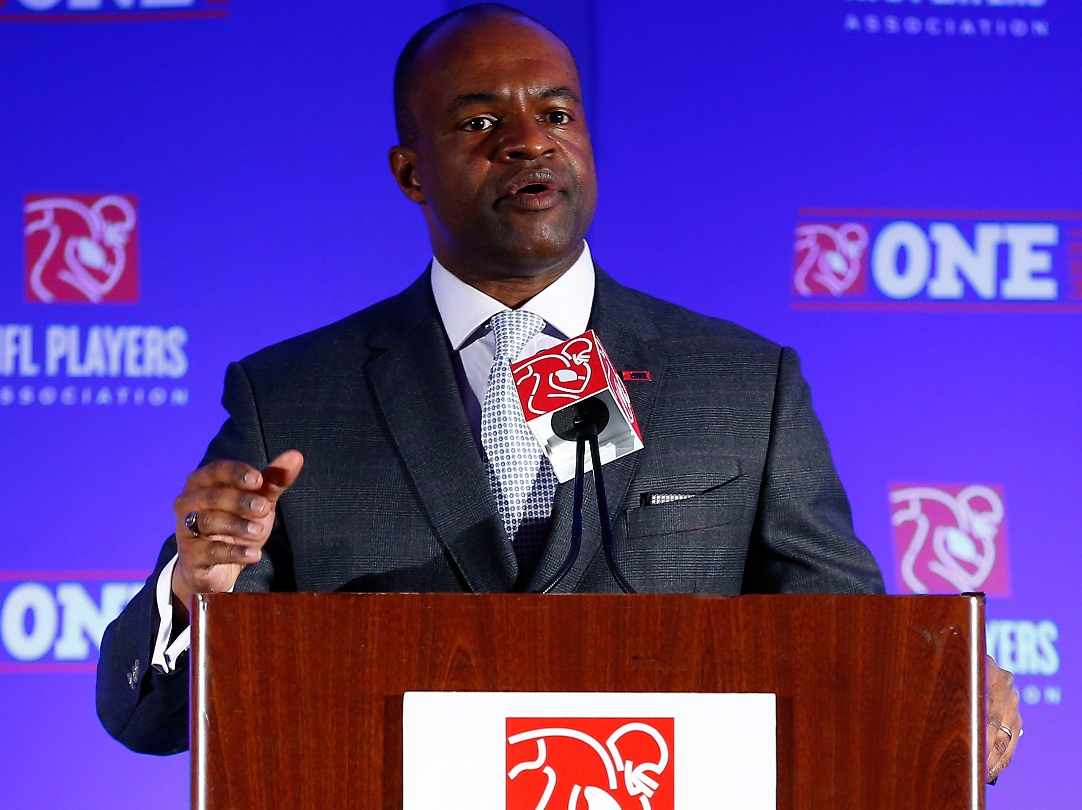 Lloyd Howell to take over as executive director of NFLPA | Toronto Sun