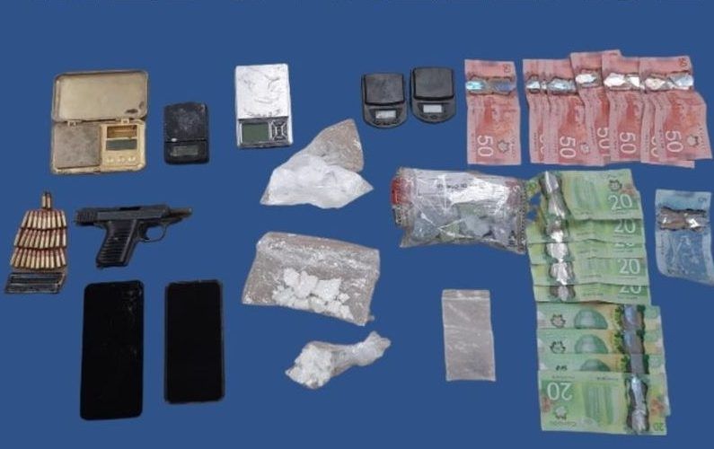 Man 30 Woman 32 Arrested In Oshawa On Drug And Firearms Charges Toronto Sun 7089