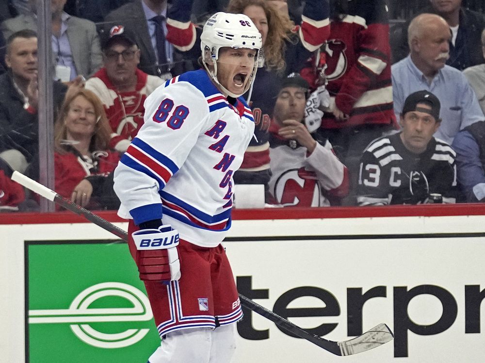 Patrick Kane has surgery and is expected to be out 4-6 months | Toronto Sun