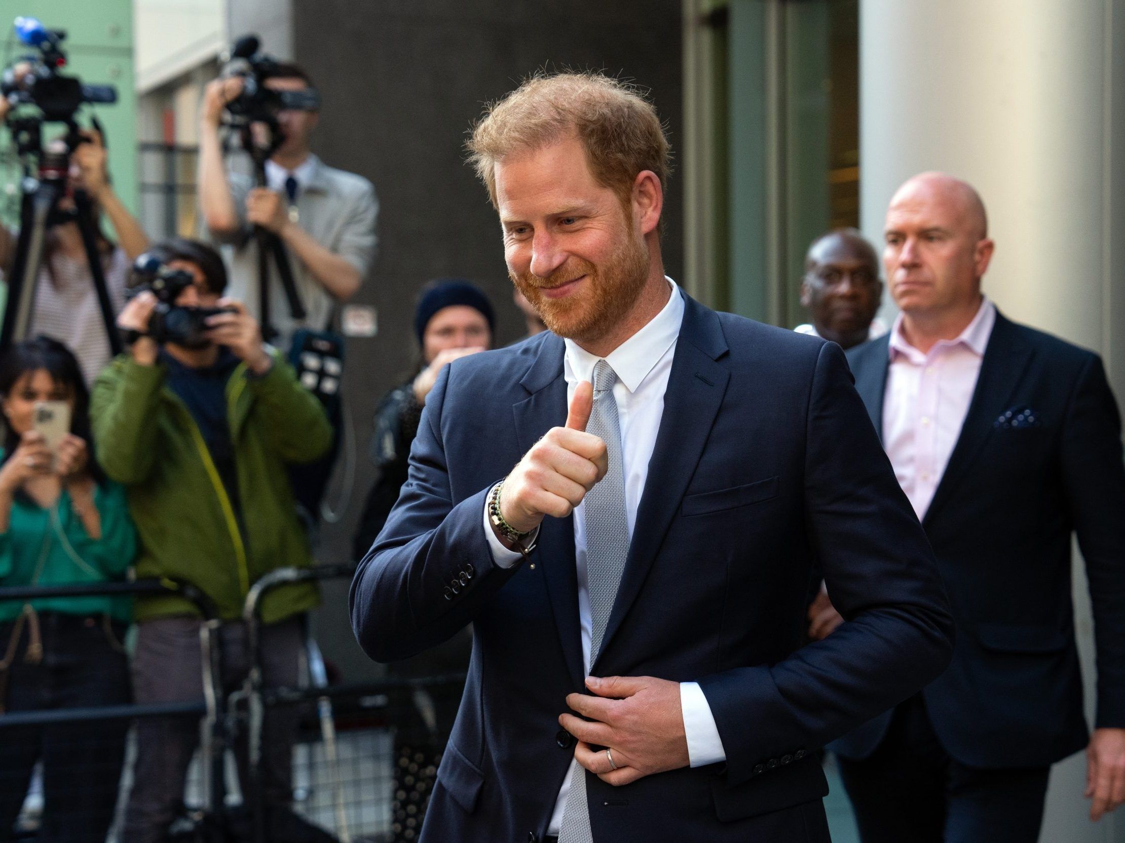 Prince Harry's lawyer grills ex-tabloid reporter in phone hacking case ...