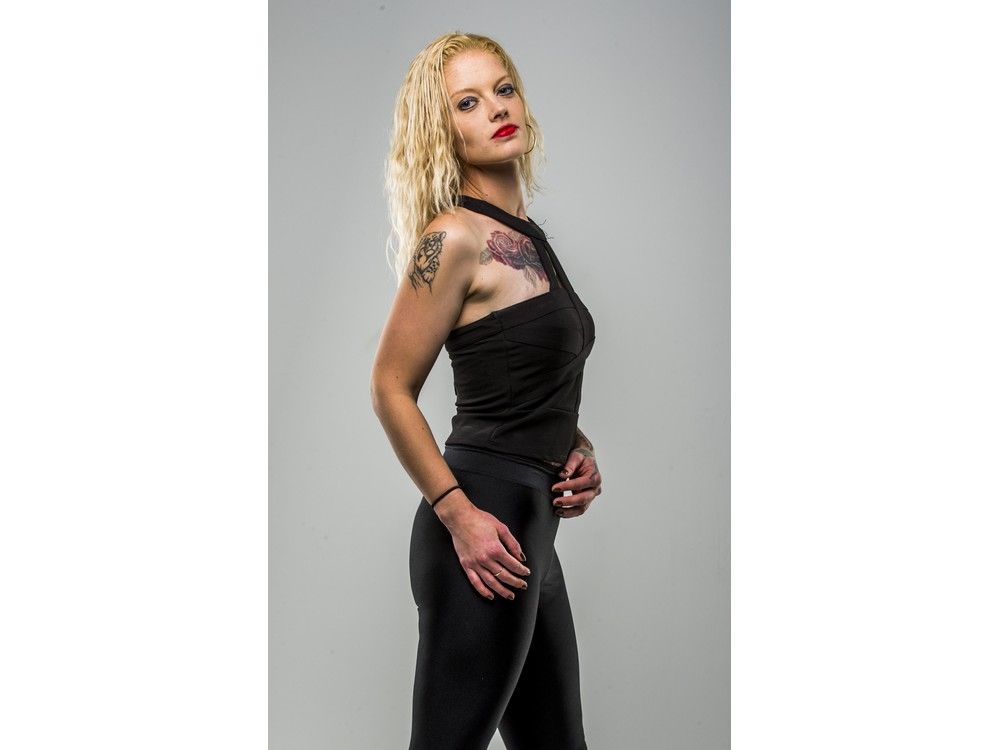 SUNshine Girl Hillary | Toronto Sun