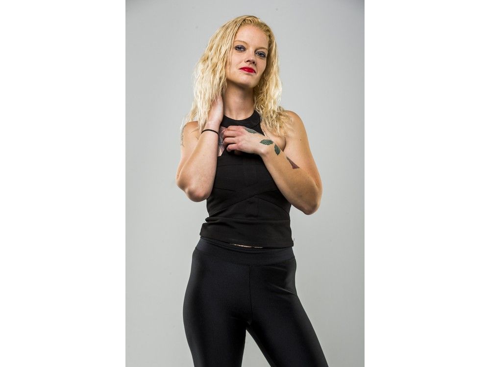 SUNshine Girl Hillary | Toronto Sun