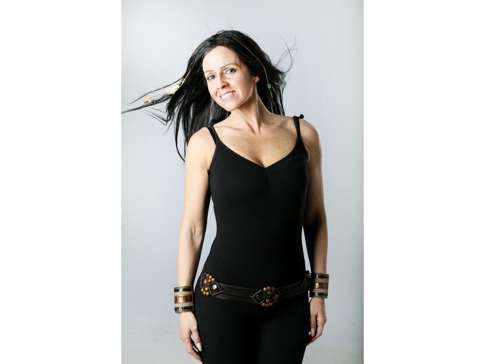 SUNshine Girl Magui | Toronto Sun