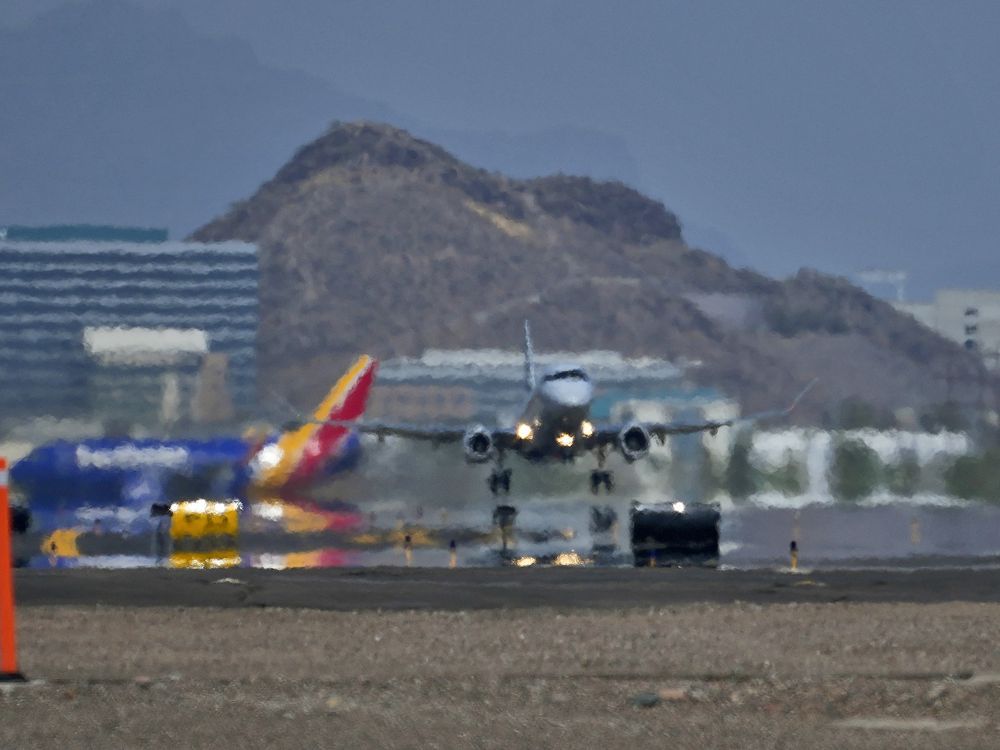Suffocating heat wave in Phoenix starts easing after major storm ...