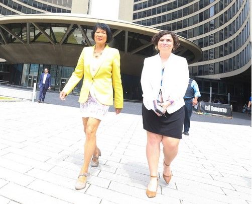 Chow brings a new beat and some new acknowledgements to city hall ...